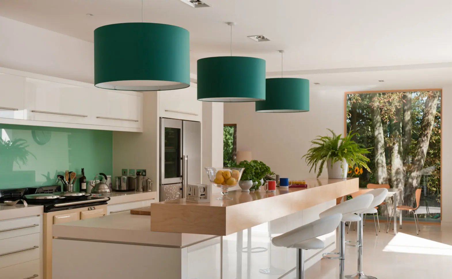 Airbnb Cleaning Checklist: Simplify Your Hosting Duties - Peak Spire Cleaning Services